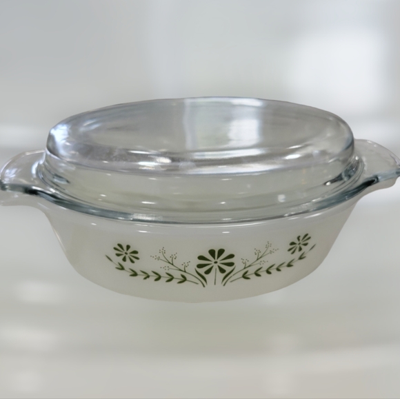 Pyrex | Kitchen | Pyrex 12 Qt Oval Ovenware Dish And Lid | Poshmark
